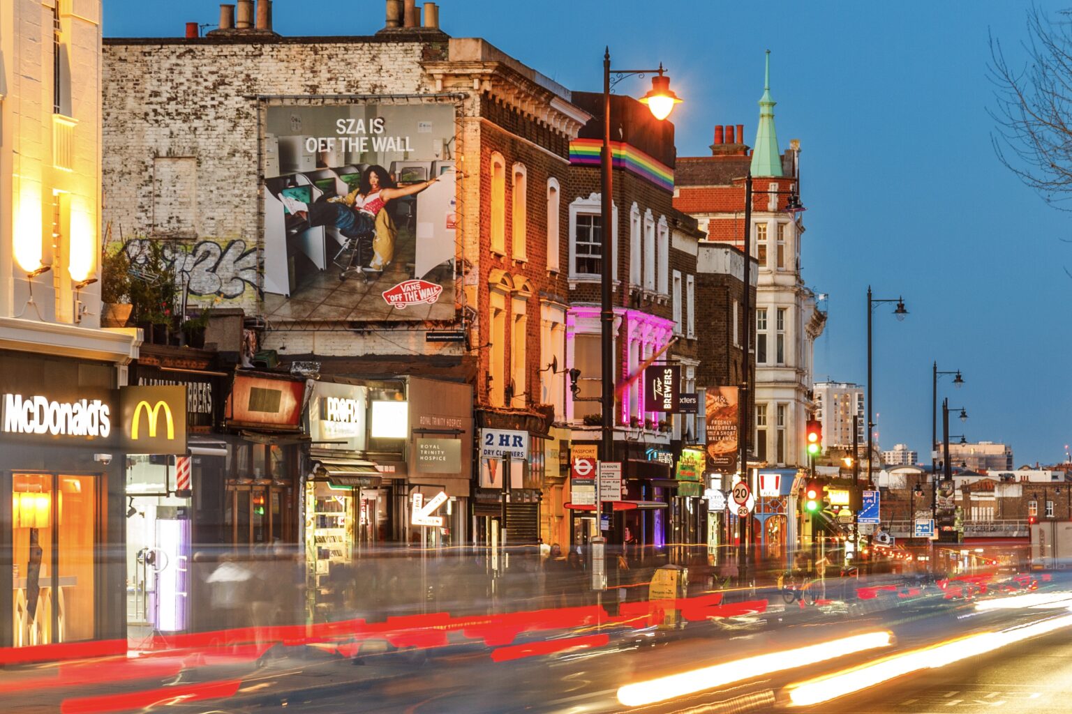 Vans ‘Off The Wall’ Campaign Makes Its Mark Across London | ma